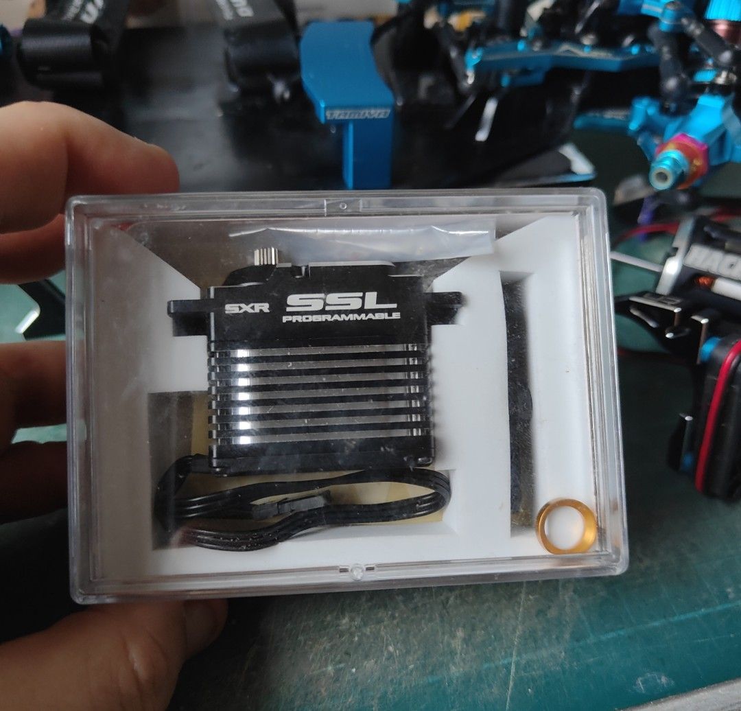 Sanwa PGS-XB2 torque type SRX programmable servo., Hobbies & Toys, Toys & Games on Carousell