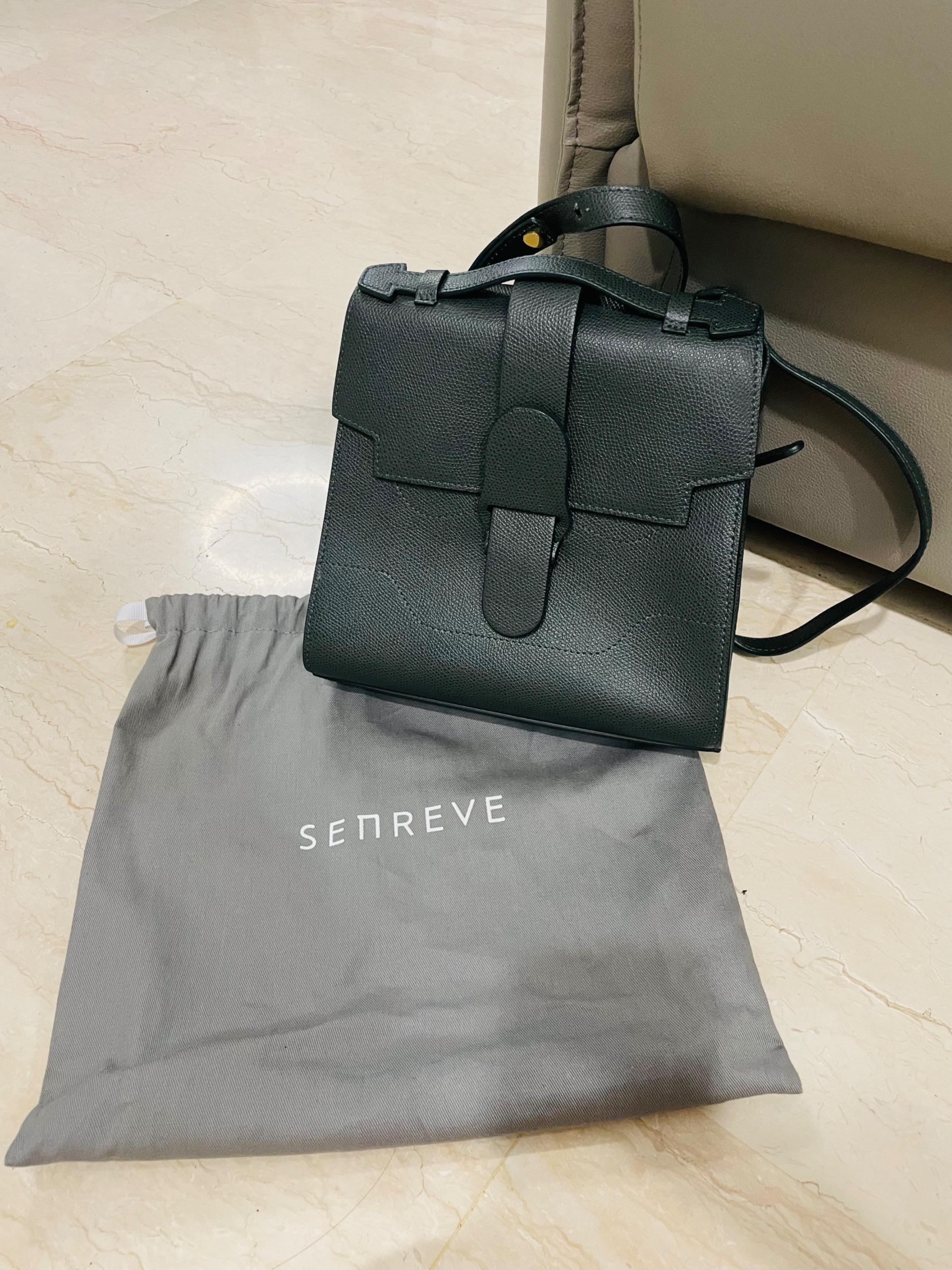 Senreve Alunna Bag, Luxury, Bags & Wallets on Carousell