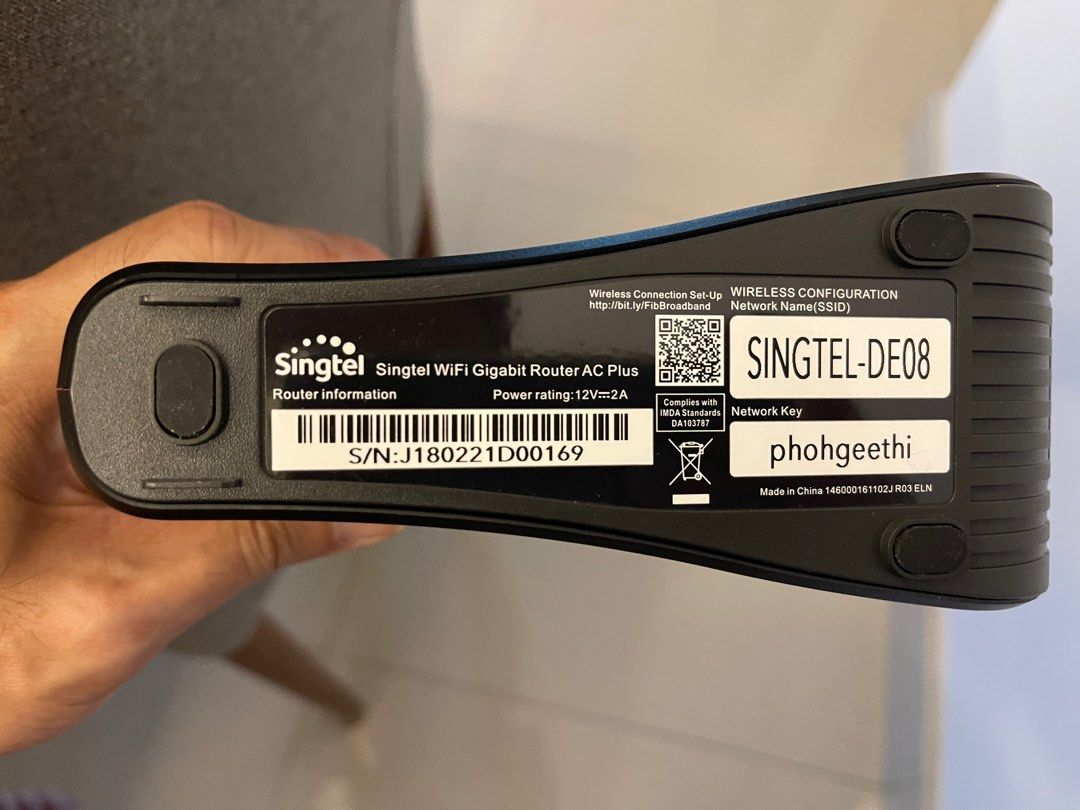Singtel Wi-Fi Gigabit Router AC Plus, Computers & Tech, Parts ...