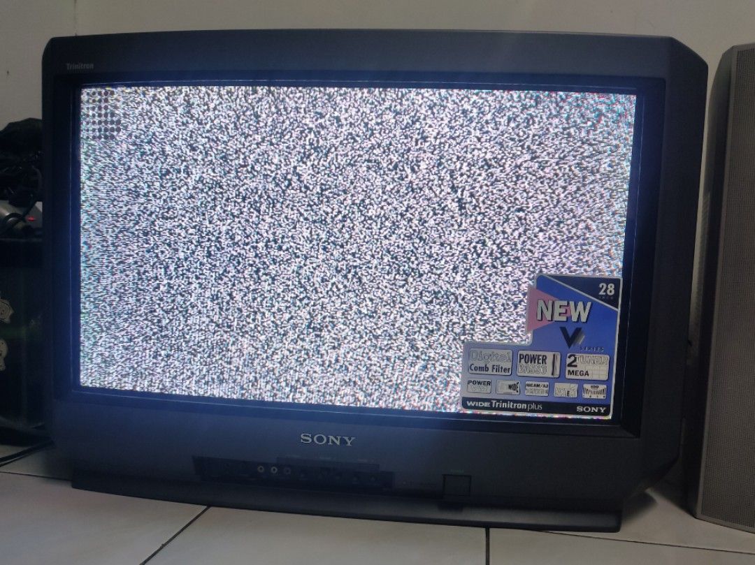 SONY TRINITRON WIDE SCREEN CRT TV 28 INCH, TV & Home Appliances, TV ...
