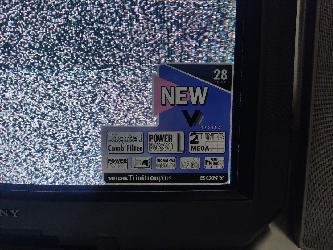 SONY TRINITRON WIDE SCREEN CRT TV 28 INCH, TV & Home Appliances, TV ...