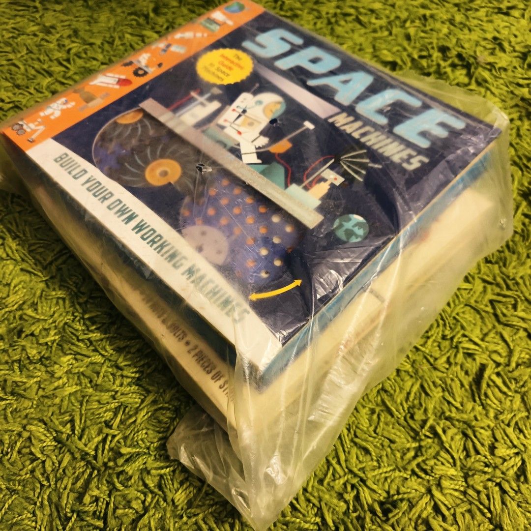 Space Machines: Build Your Own Working Machines!, Hobbies & Toys, Books ...