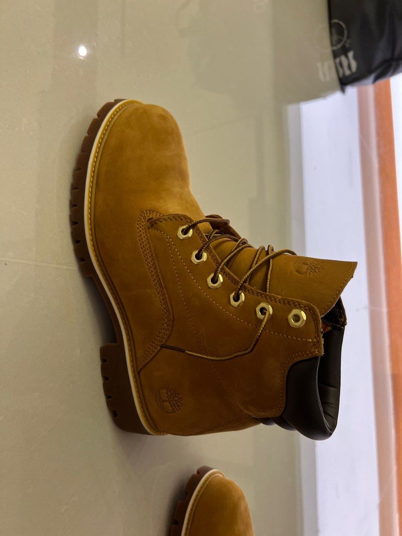 Timberland 6 eyelets boots, Men's Fashion, Footwear, Boots on Carousell