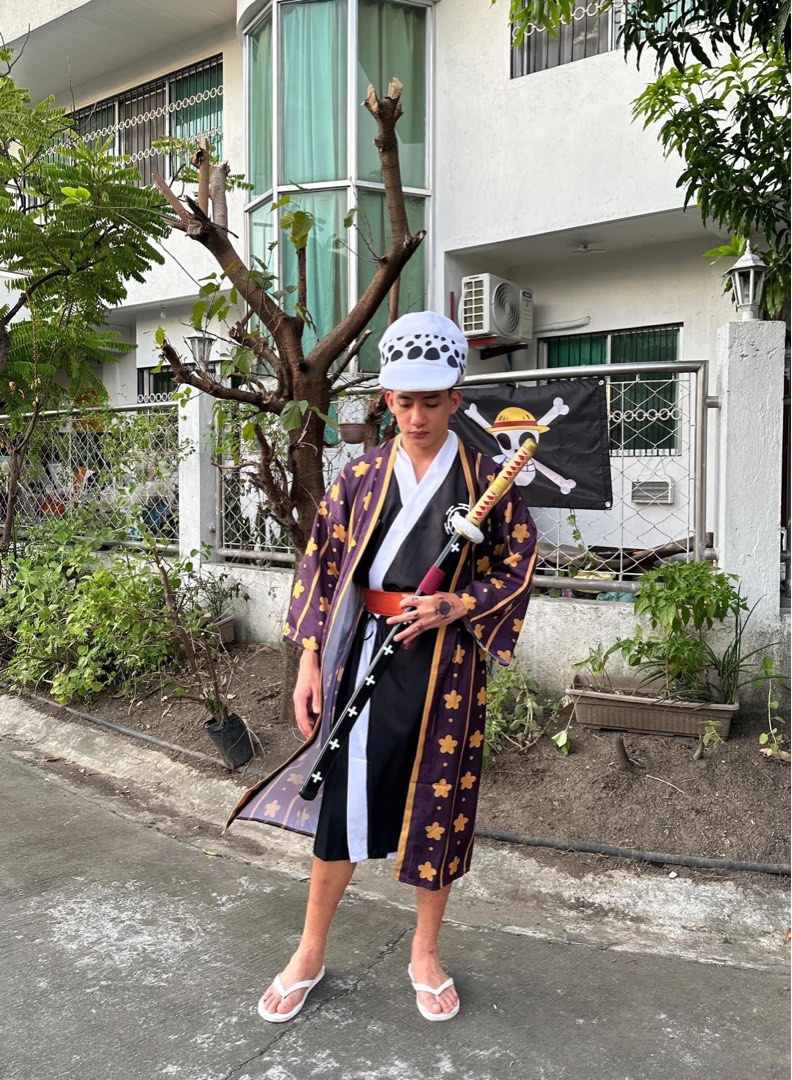 TRAFALGAR LAW COSTUME FULL SET, Men's Fashion, Tops & Sets, Sets ...