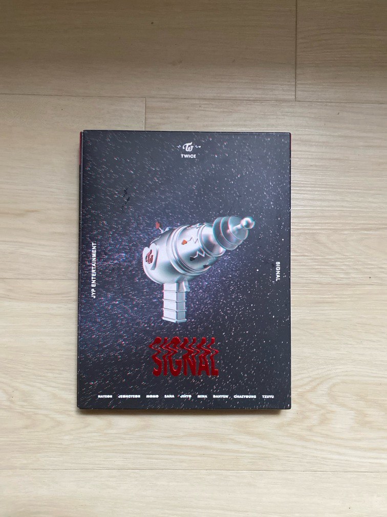 Twice Signal Album, Hobbies & Toys, Memorabilia & Collectibles, K-Wave ...