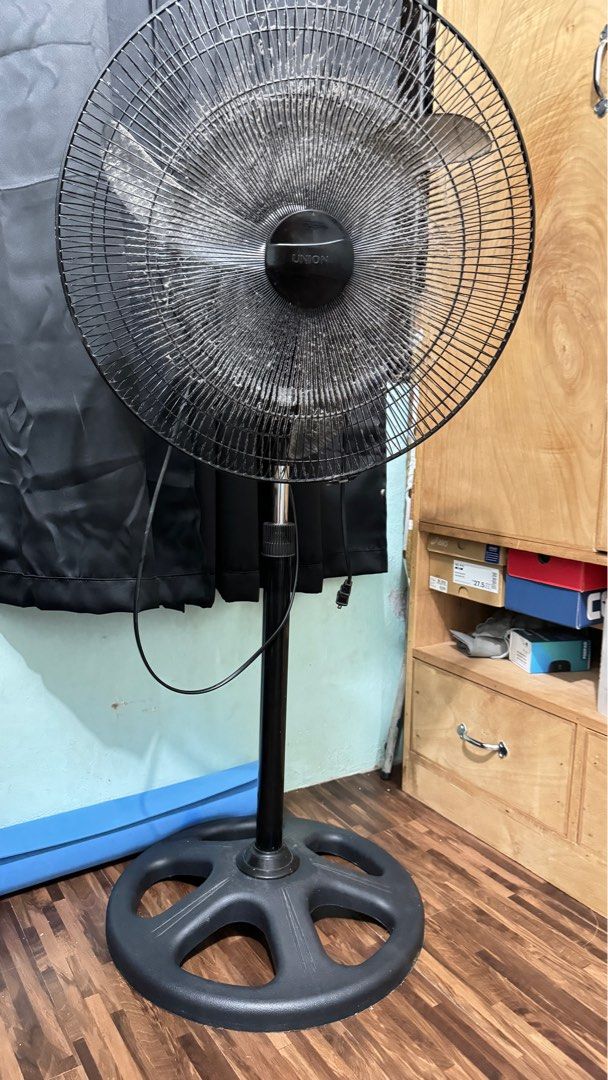 Union stand fan, Furniture & Home Living, Lighting & Fans, Fans on ...