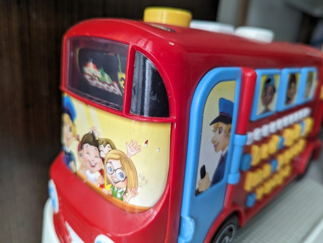 Vtech Bus with phonics sounds and music, Babies & Kids, Infant Playtime ...