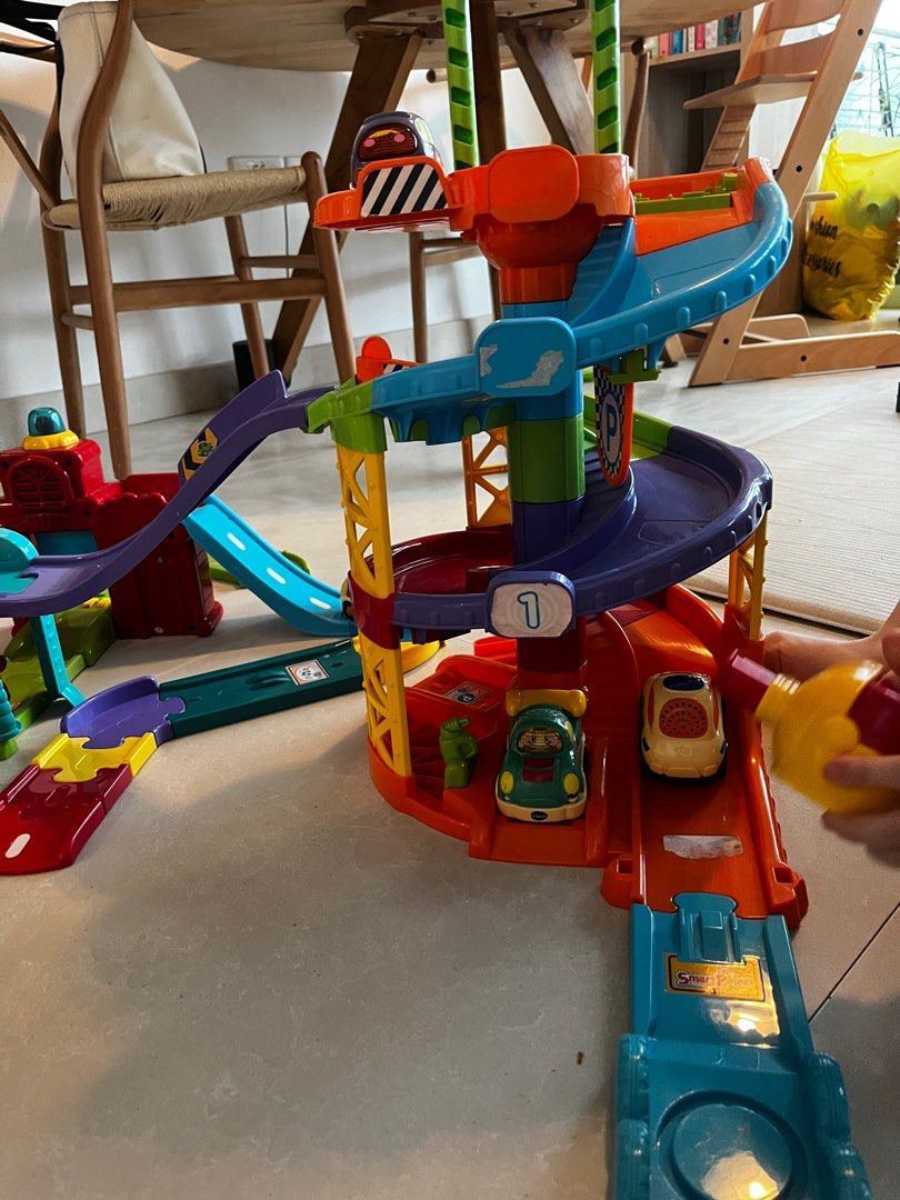 Vtech car park tower + 12 cars +fire station, Hobbies & Toys, Toys ...