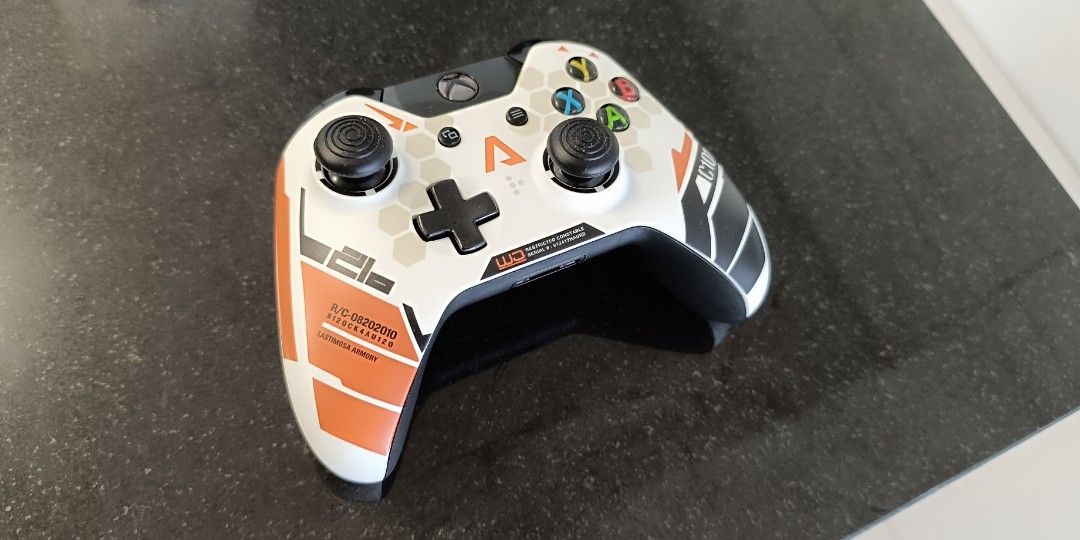 Xbox One Titanfall Controller, Video Gaming, Gaming Accessories ...
