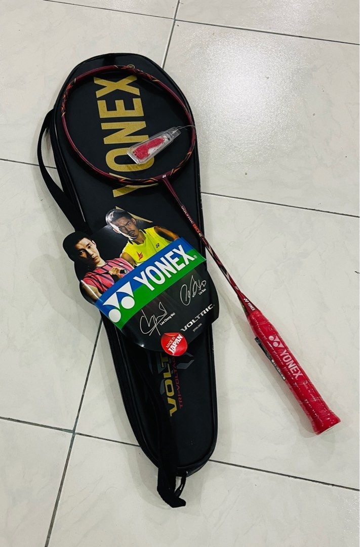 Yonex Voltric 80 badminton, Sports Equipment, Sports & Games, Racket & Ball Sports on Carousell