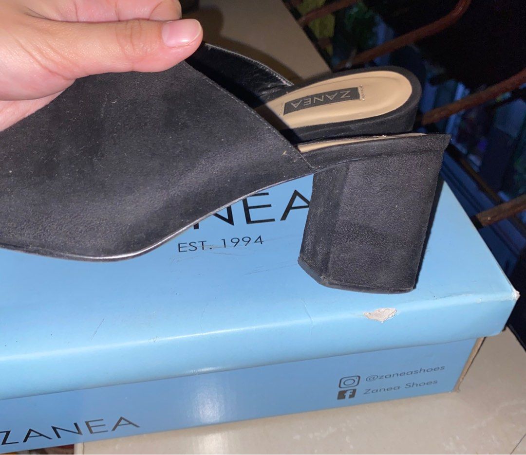 Zanea block heels, Women's Fashion, Footwear, Heels on Carousell