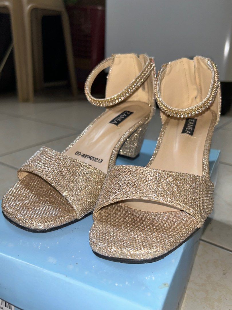 Zanea Gold/Beige Heels, Women's Fashion, Footwear, Heels on Carousell
