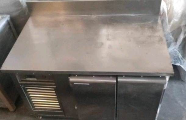 5 units- Kitchen Equipment (Freezers & Chillers), TV & Home Appliances ...