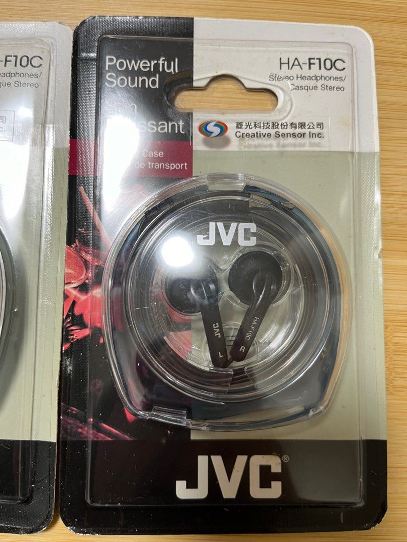 菱光股東會紀念品 JVC 入耳式耳機 (型號HA-F10C ), 耳機及錄音音訊設備, 耳機在旋轉拍賣