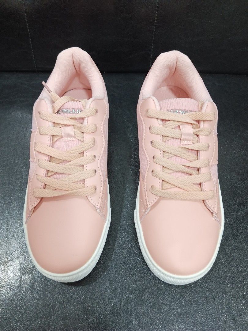 Airwalk Pink Sneakers, Women's Fashion, Footwear, Sneakers on Carousell