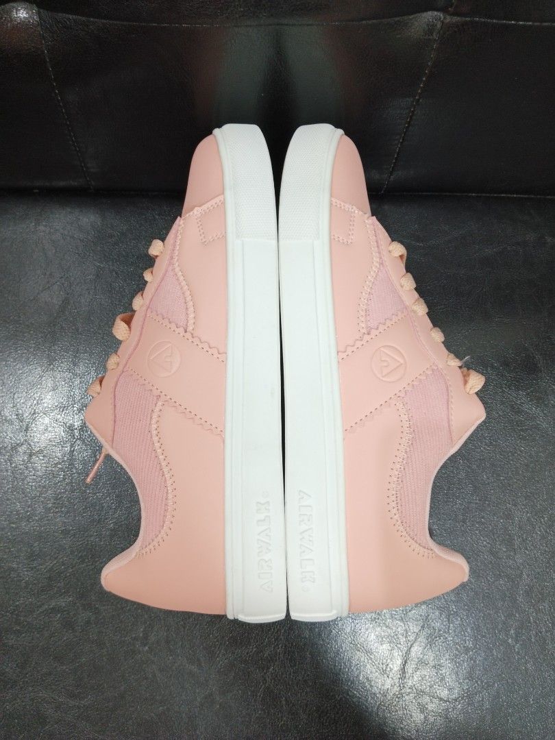 Airwalk Pink Sneakers, Women's Fashion, Footwear, Sneakers on Carousell