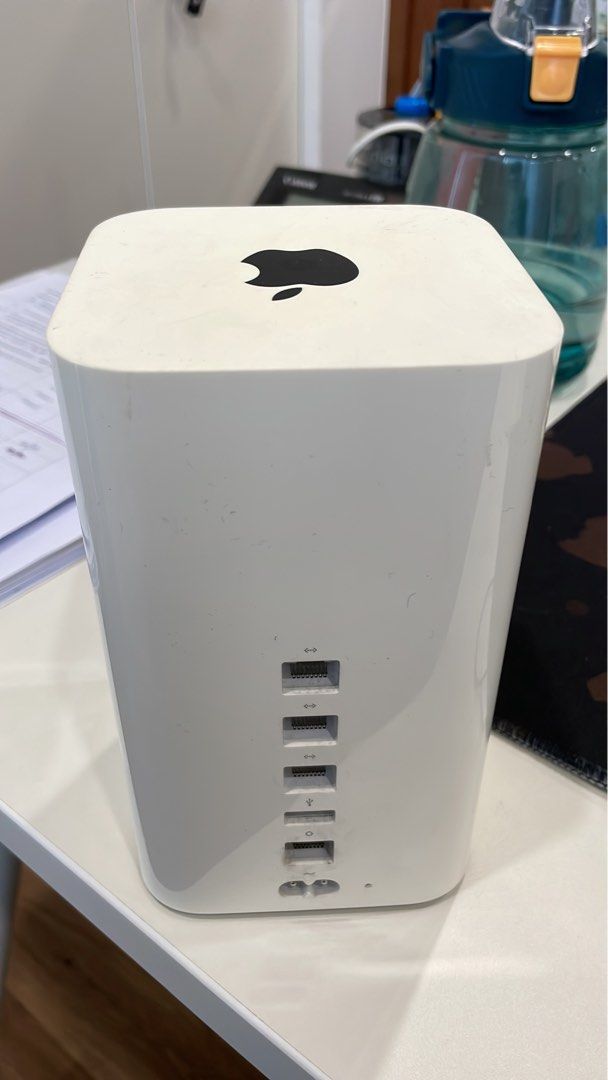 Apple AirPort Extreme Router, Computers & Tech, Parts & Accessories ...