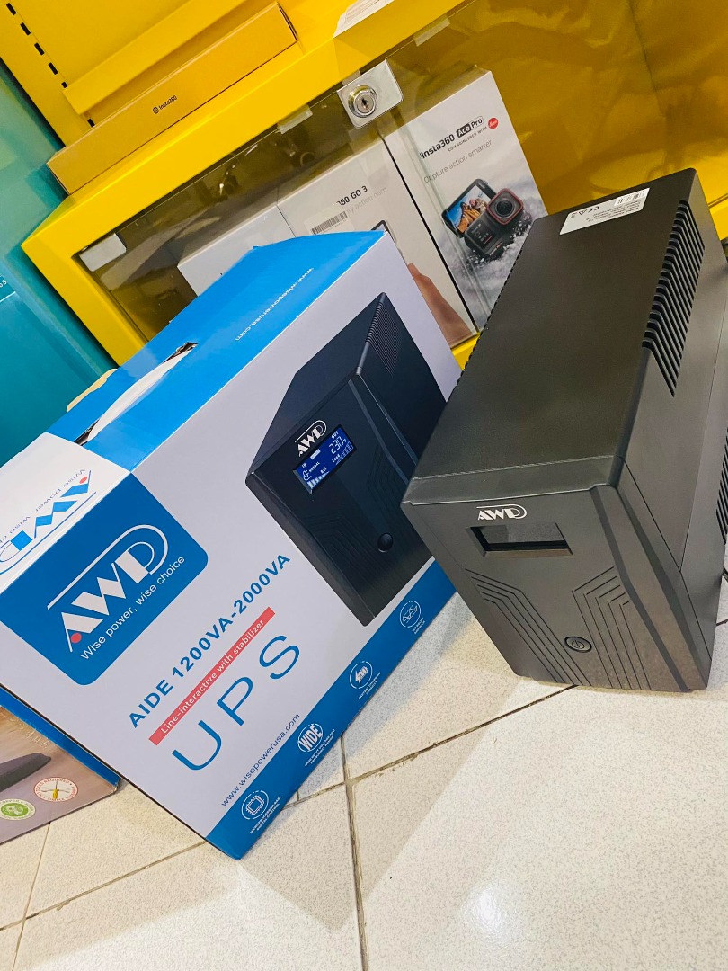 AWP AID2000 PRO LCD 2k/VA UPS 2000VA/1200W Computer Server Stand-alone UPS, Computers & Tech ...