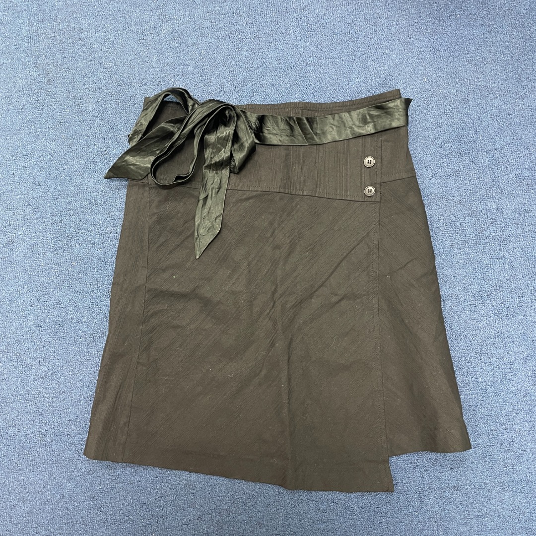 BEGA black ribbon skirt, Women's Fashion, Bottoms, Skirts on Carousell