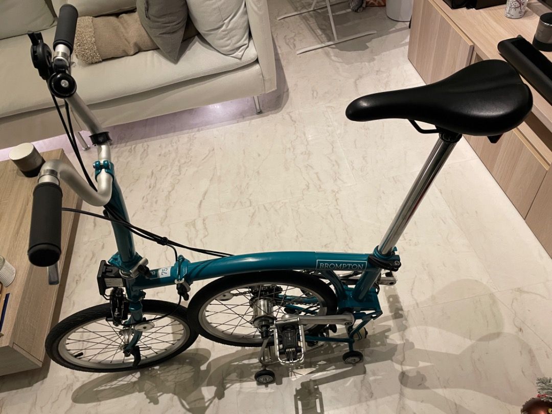Brompton B75 (bought in Aug 2021 with receipt) with rear easy wheels ...