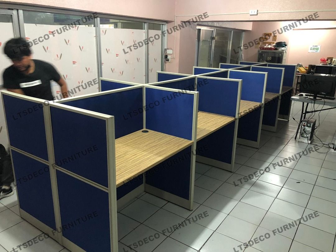 CALL CENTER MODULAR TABLE OFFICE PARTITIONS, Furniture & Home Living ...