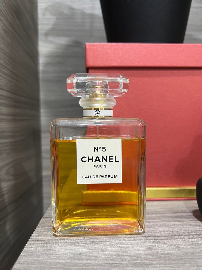 Chanel N5 Eau De Parfum 100ml, Beauty & Personal Care, Fragrance ...