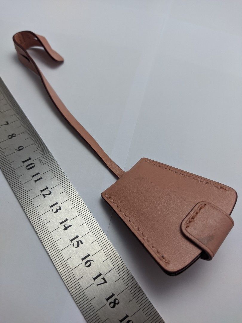 Coach bag hang tag keychain lock types, milk pink, Luxury, Accessories ...