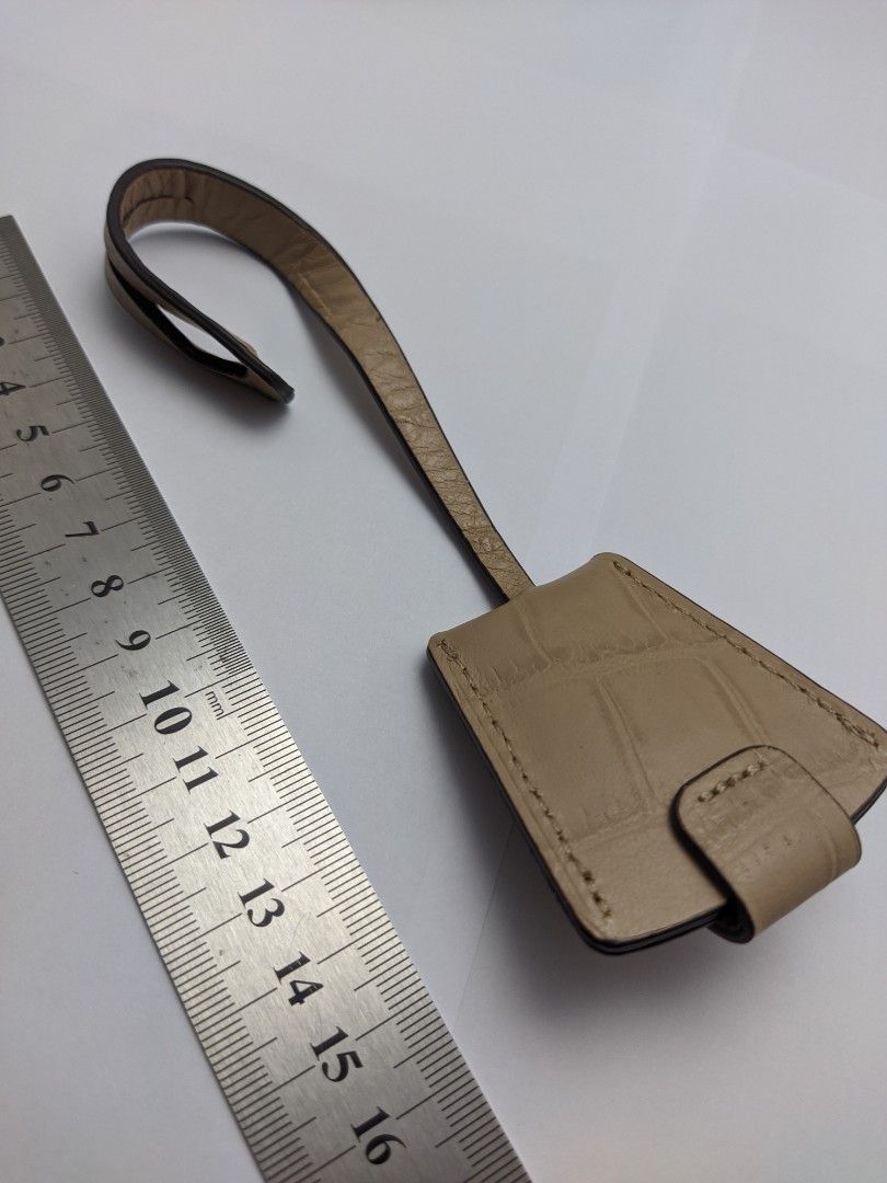 Coach bag hang tag keychain lock types, croco milk brown, Luxury ...