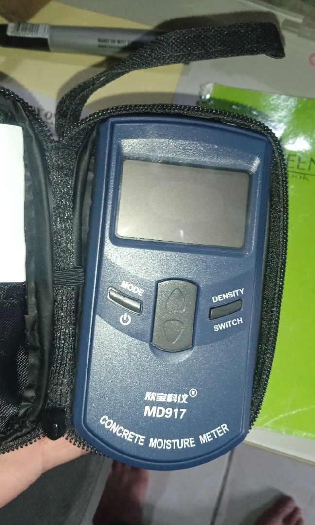 Concrete moisture meter MD917, Commercial & Industrial, Industrial Equipment on Carousell