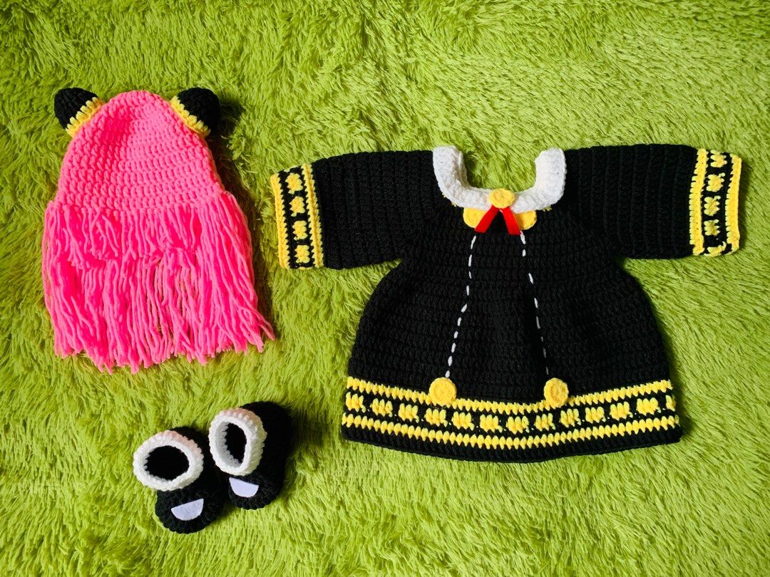 Crochet Anya forger costume, Babies & Kids, Babies & Kids Fashion on ...