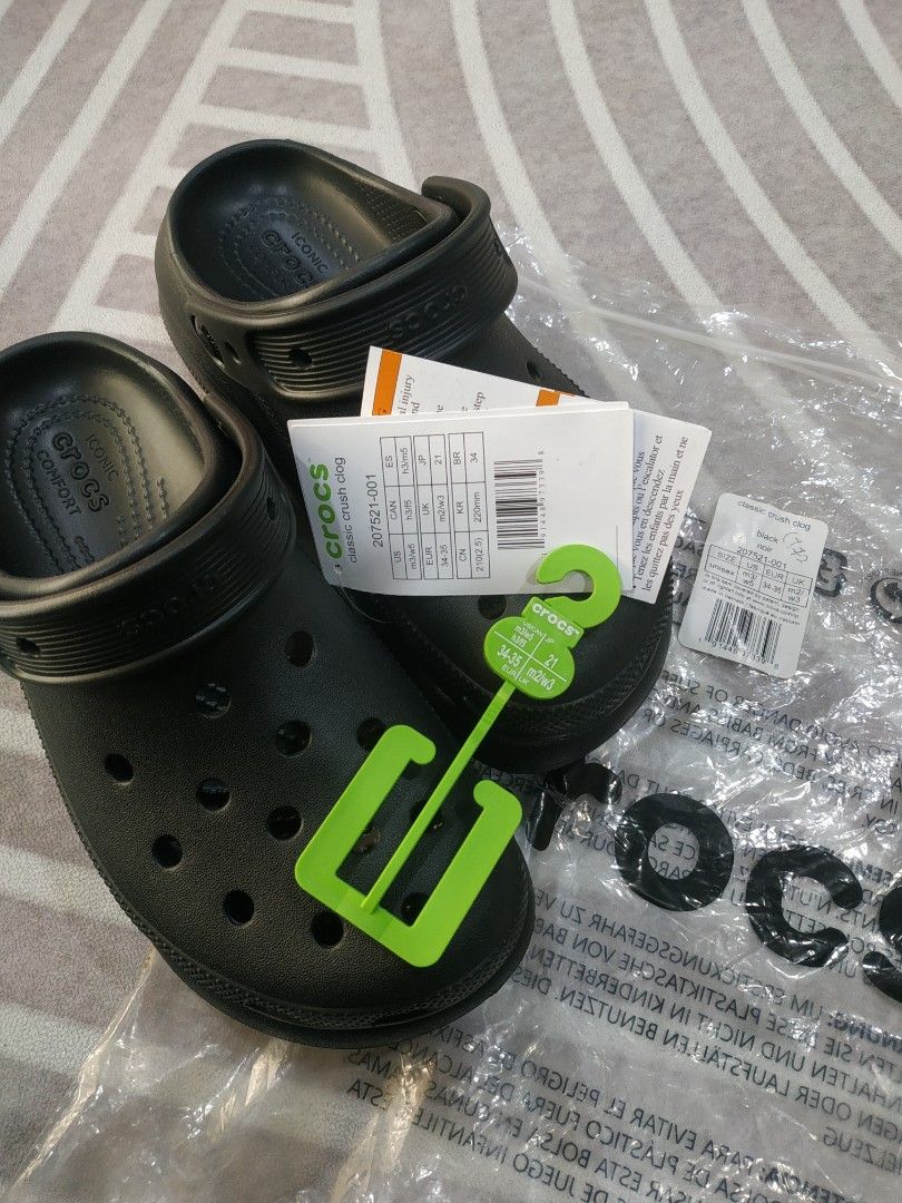 Crocs Classic crush clog, Women's Fashion, Footwear, Sandals on Carousell