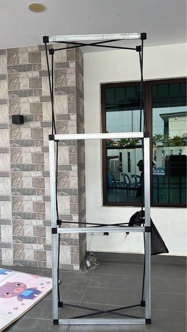 custom KT board backdrop (2.1m x 2.4m) CHEAPEST, Hobbies & Toys ...