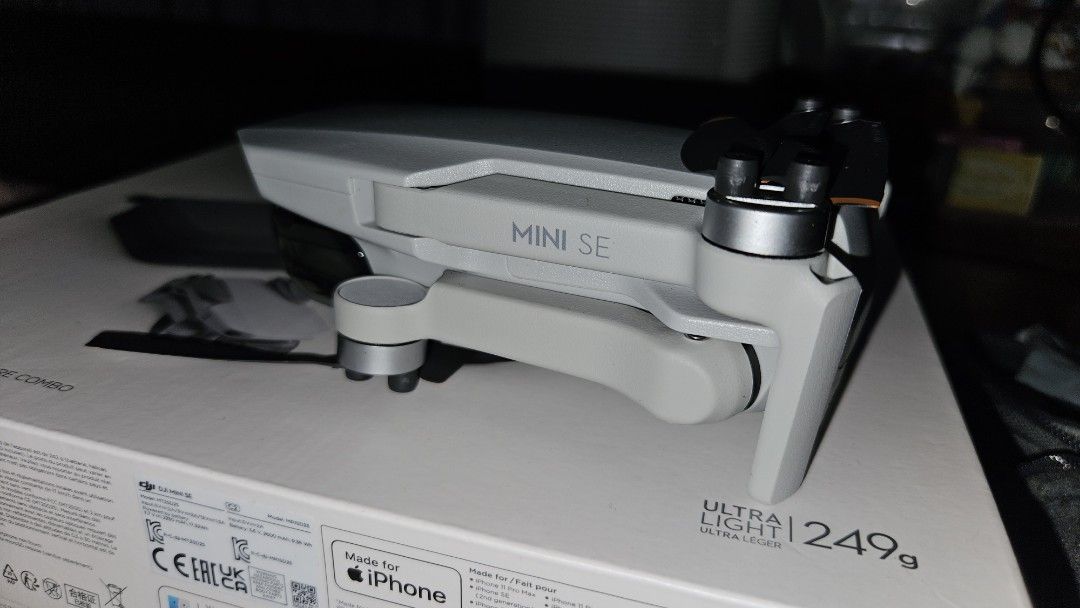 DJI Mini SE Combo, Photography, Drones on Carousell