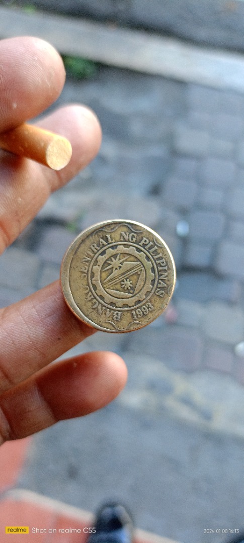 Error 5 Piso coins, Hobbies & Toys, Memorabilia & Collectibles ...