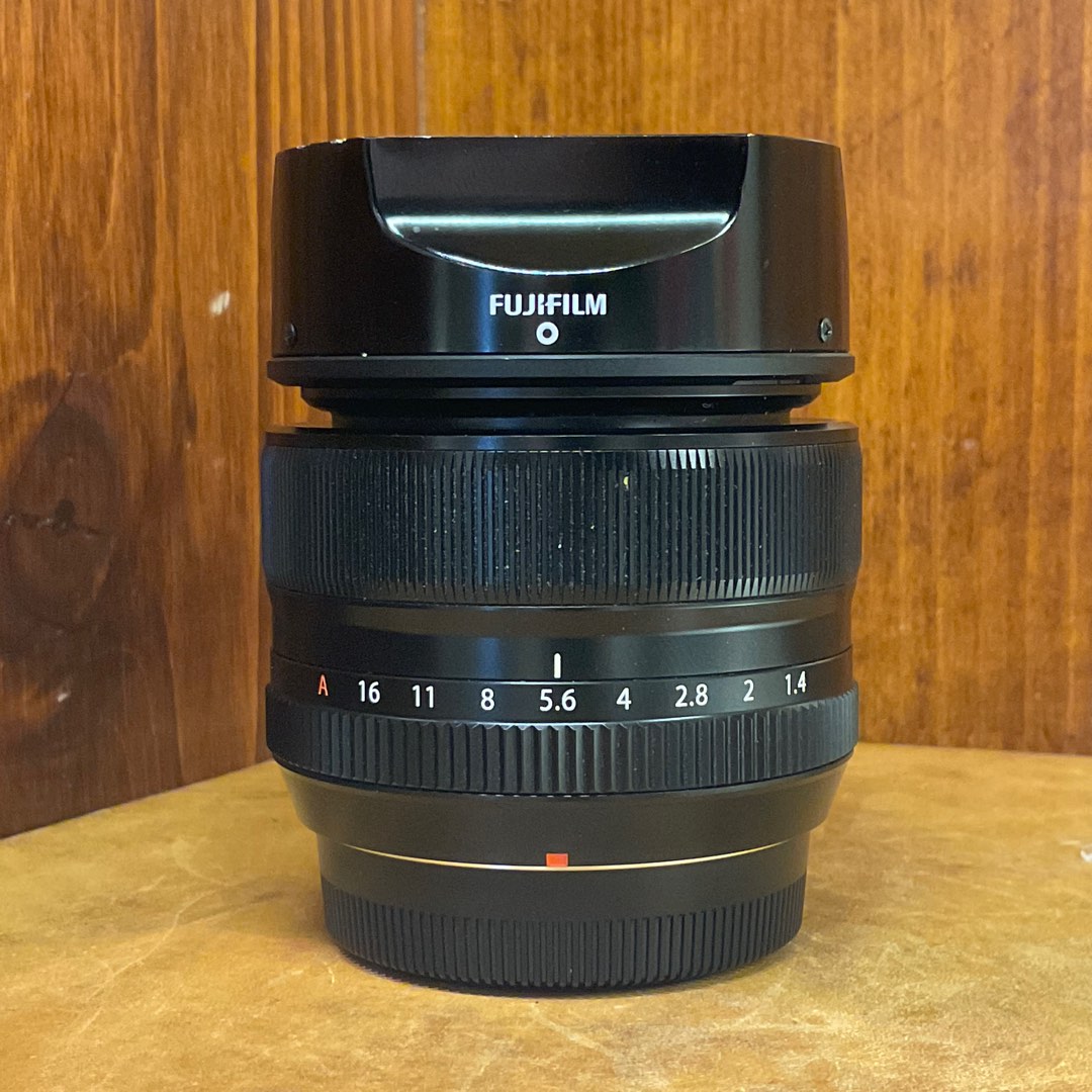 Fuji 35 F1.4 XF w/Box (86A02316) A24, Photography, Lens & Kits on Carousell