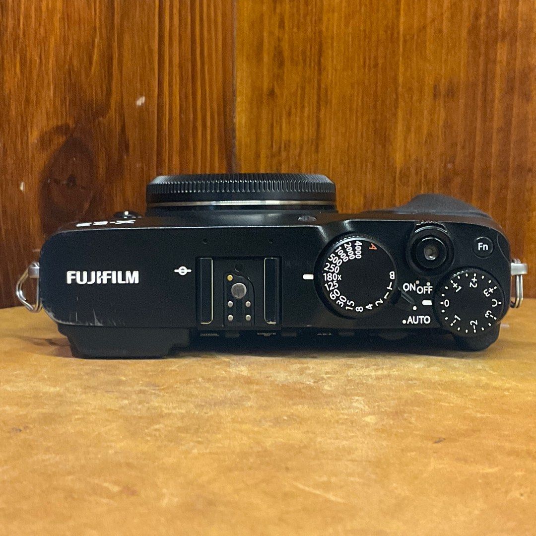 Fuji XE3 w/Charger (7DQ02851) A24, Photography, Cameras on Carousell