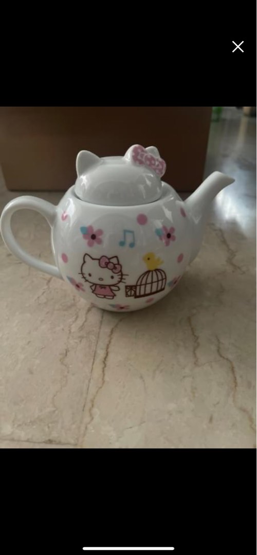 Hello kitty tea pot, Furniture & Home Living, Kitchenware & Tableware ...