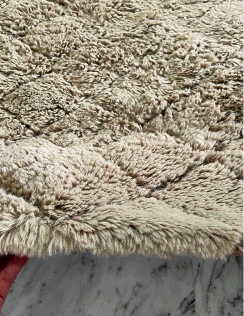 Hooga Carpet, Furniture & Home Living, Home Decor, Carpets, Mats ...