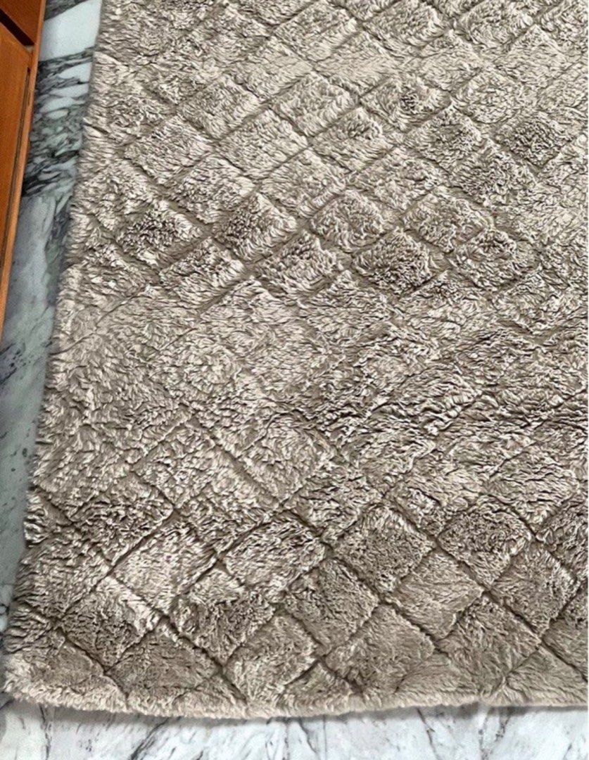 Hooga Carpet, Furniture & Home Living, Home Decor, Carpets, Mats ...