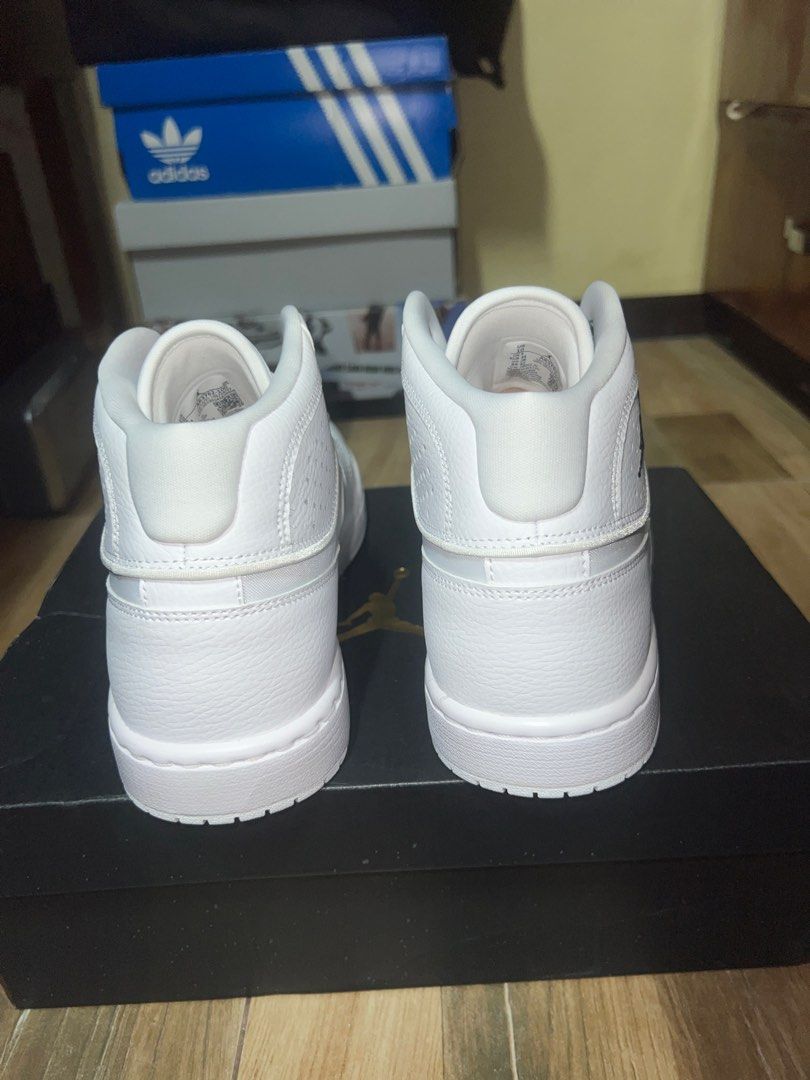 Jordan Access, Men's Fashion, Footwear, Sneakers on Carousell