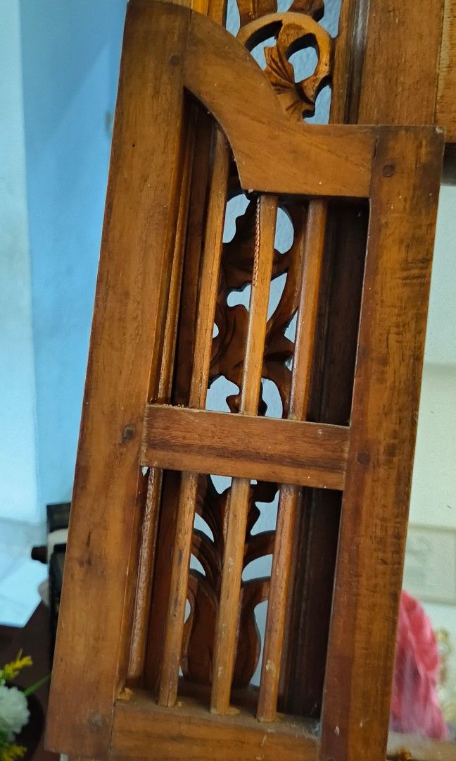 Kaca hias Antik Jati 20 tahun, Antik, Lainnya di Carousell