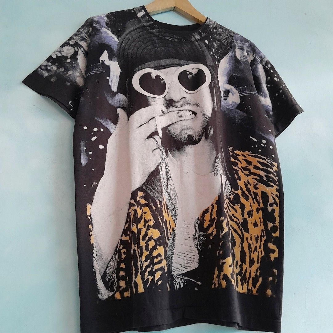 KAOS VINTAGE MOSQUITOHEAD KURT COBAIN NIRVANA AOP, Fesyen Pria, Pakaian ...