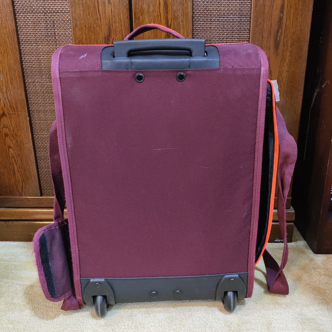 Kipsta roller bag essential Decathlon 30L, Women's Fashion, Bags ...