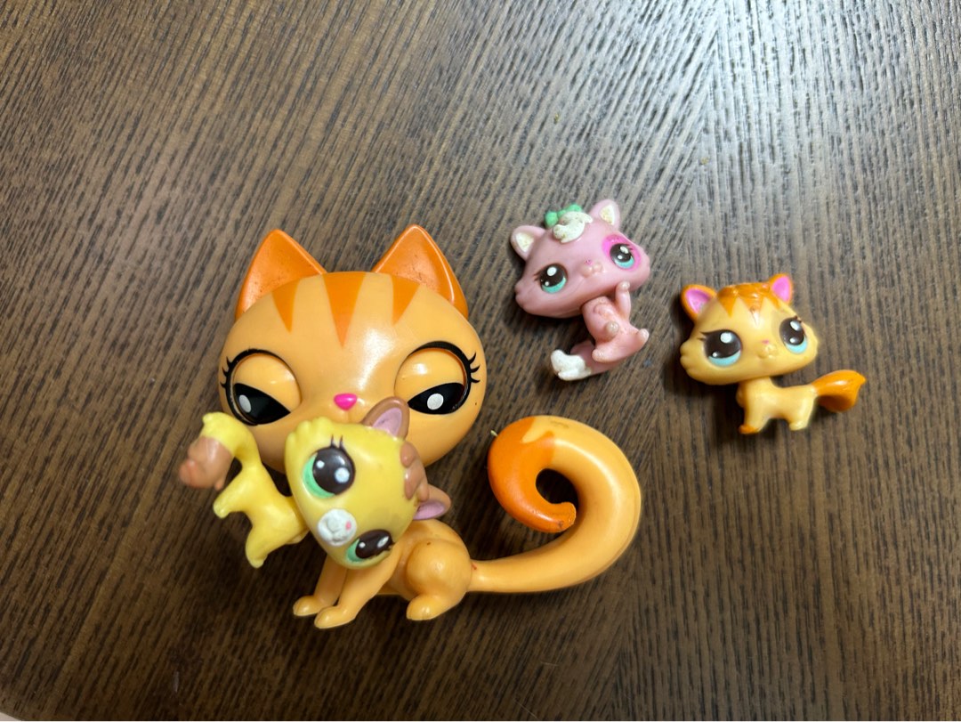 Littlest Pet Shop Magic Motion Baby Kitty Playtime Set, Hobbies & Toys ...