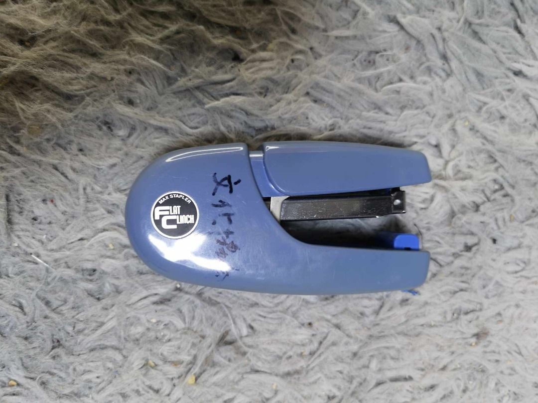 Max Stapler Flat Clinch Stapler, Hobbies & Toys, Stationary & Craft ...