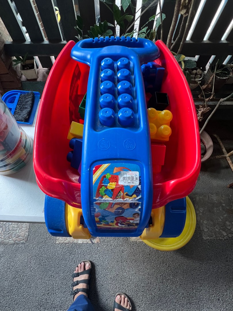 Mega Blocks Fill and Dump, Hobbies & Toys, Toys & Games on Carousell