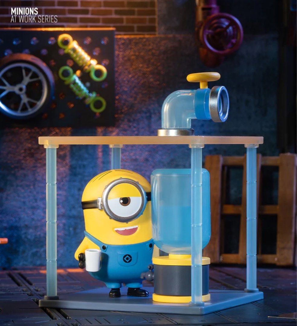 Minions at Work: Cooler Stuart, Hobbies & Toys, Toys & Games on Carousell