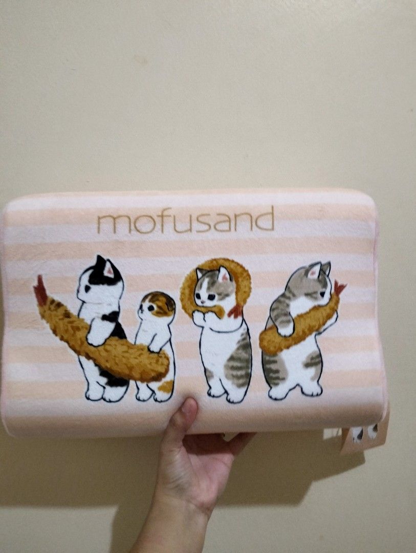 Mofusand memory foam pillow, Hobbies & Toys, Memorabilia & Collectibles ...