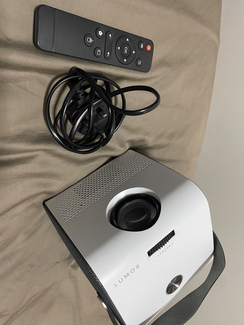 Moving house sale : lumos projector, TV & Home Appliances, TV ...