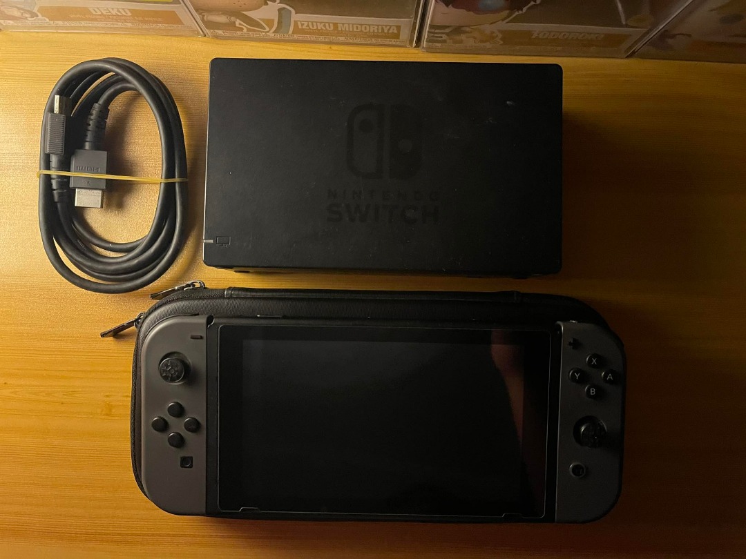 Nintendo Switch V1 (Patched), Video Gaming, Video Game Consoles ...